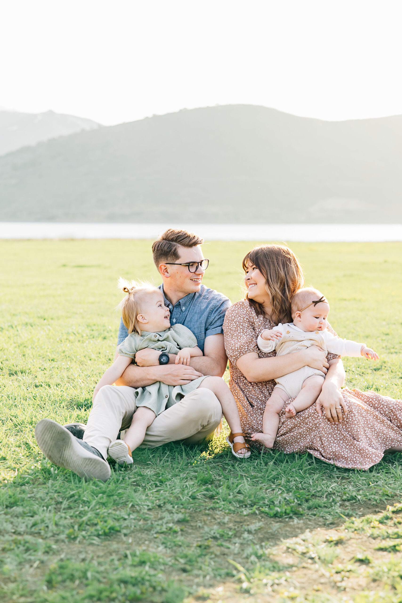 How to Get the Best Backdrop for Family Portraits - https ...